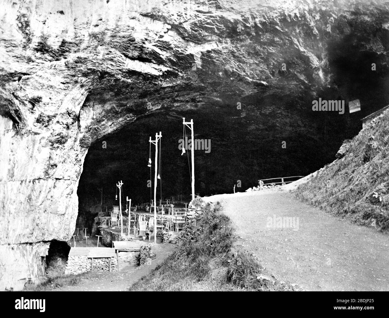 Castleton, Peak Cavern c1864 Stock Photo - Alamy