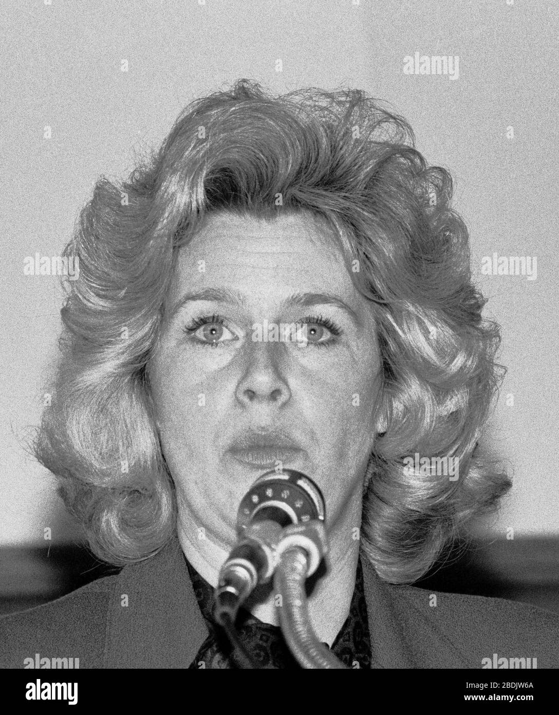 Warning labels hi-res stock photography and images - Alamy