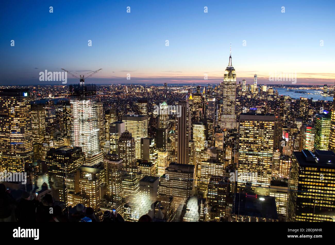 New york cityscape sunset hi-res stock photography and images - Alamy