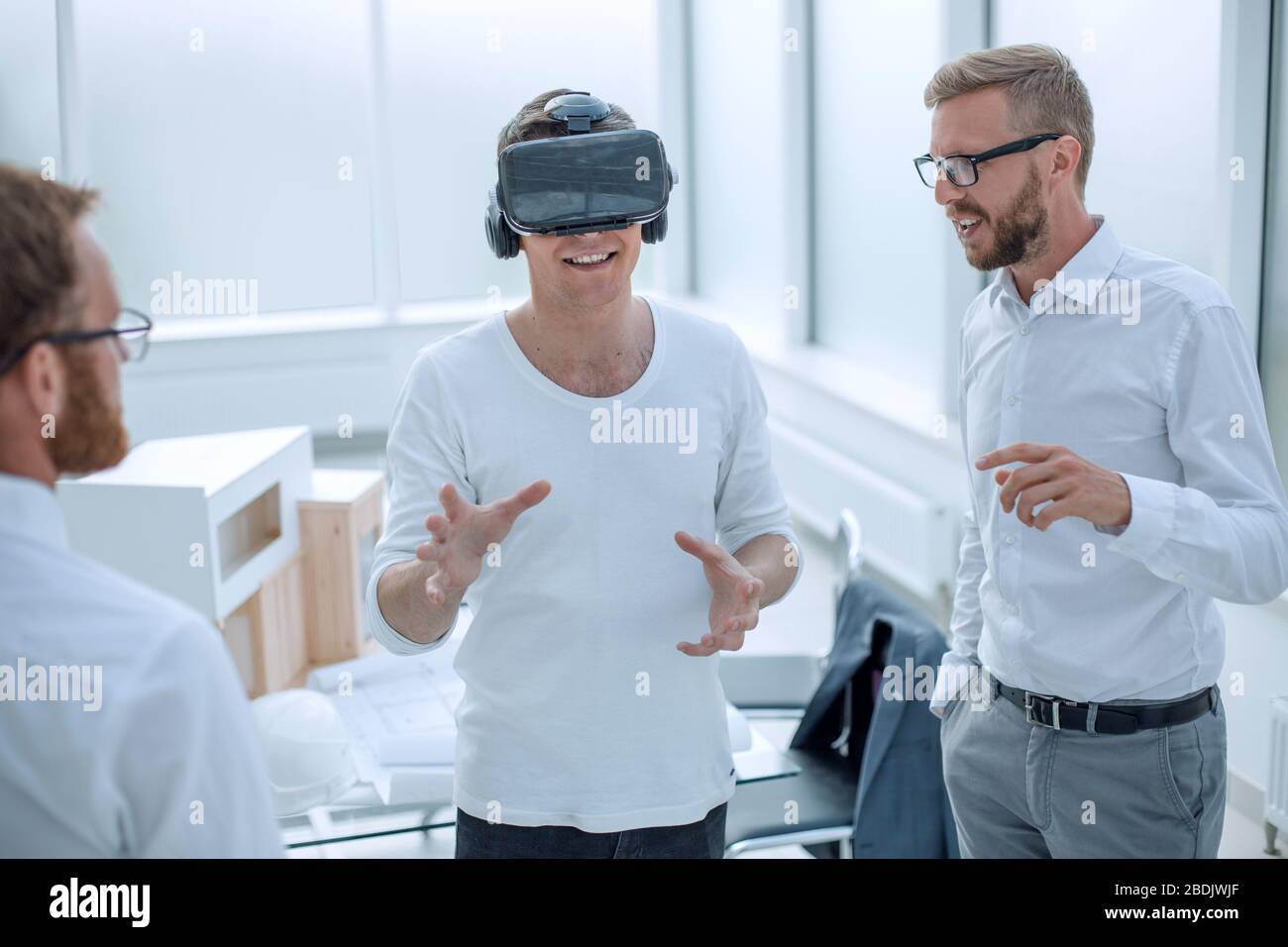Virtual reality architects hi-res stock photography and images - Alamy