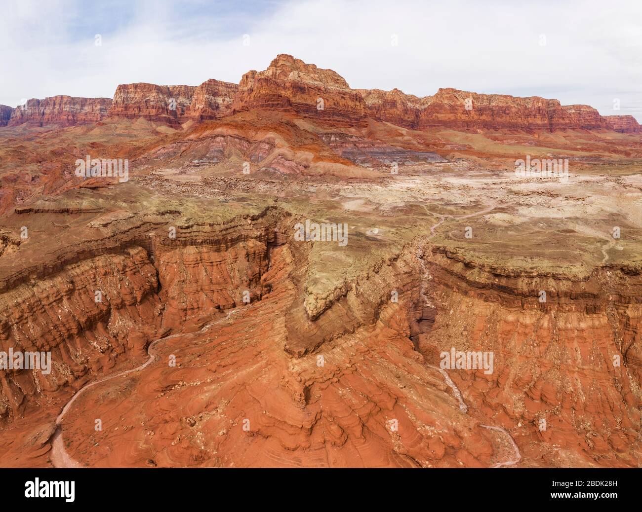 Steep towering cliffs hi-res stock photography and images - Alamy