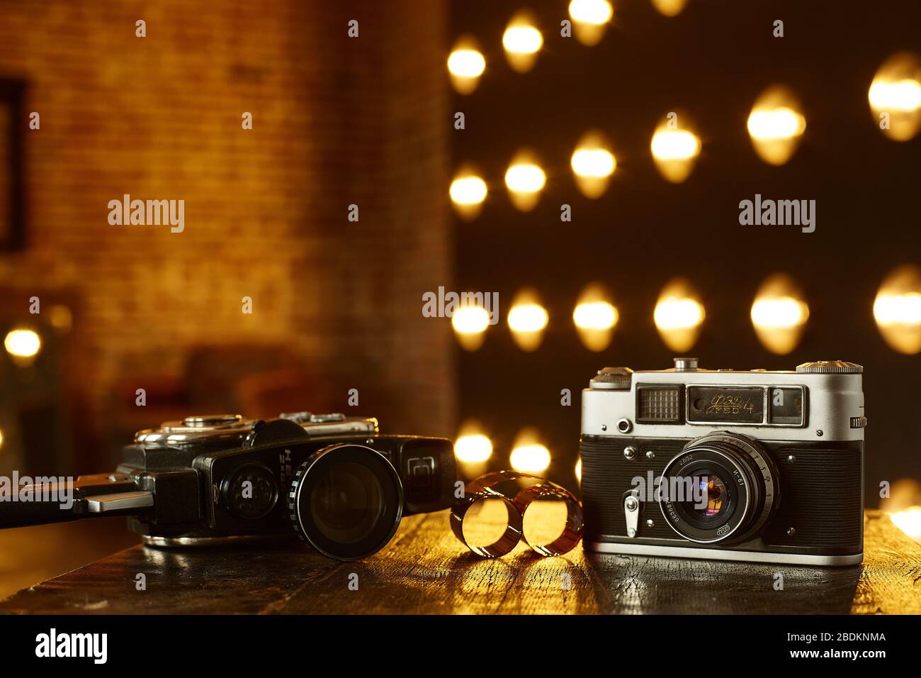 Retro analog camera. Old film camera Stock Photo - Alamy