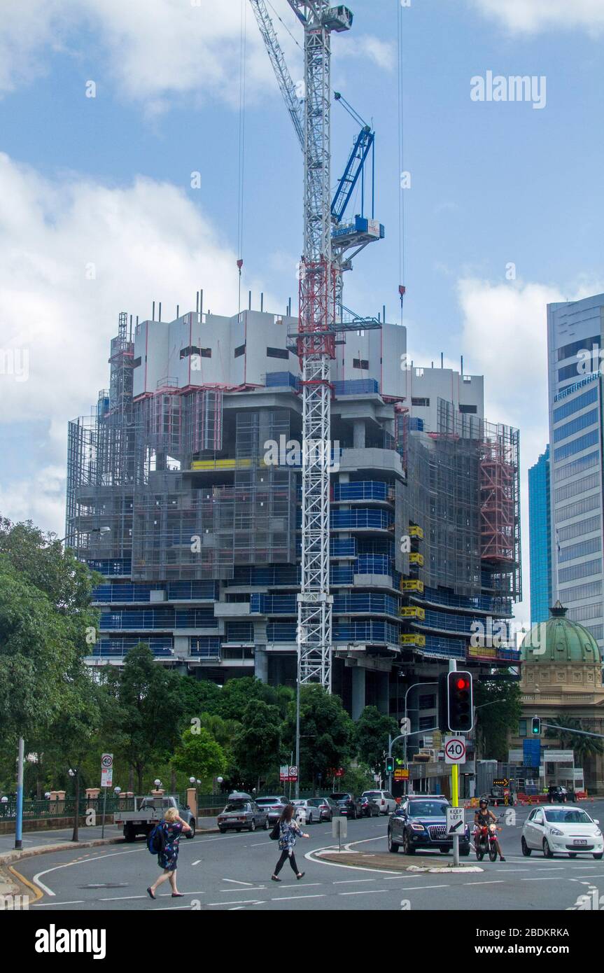 Central area of city of Brisbane, with high rise building under ...