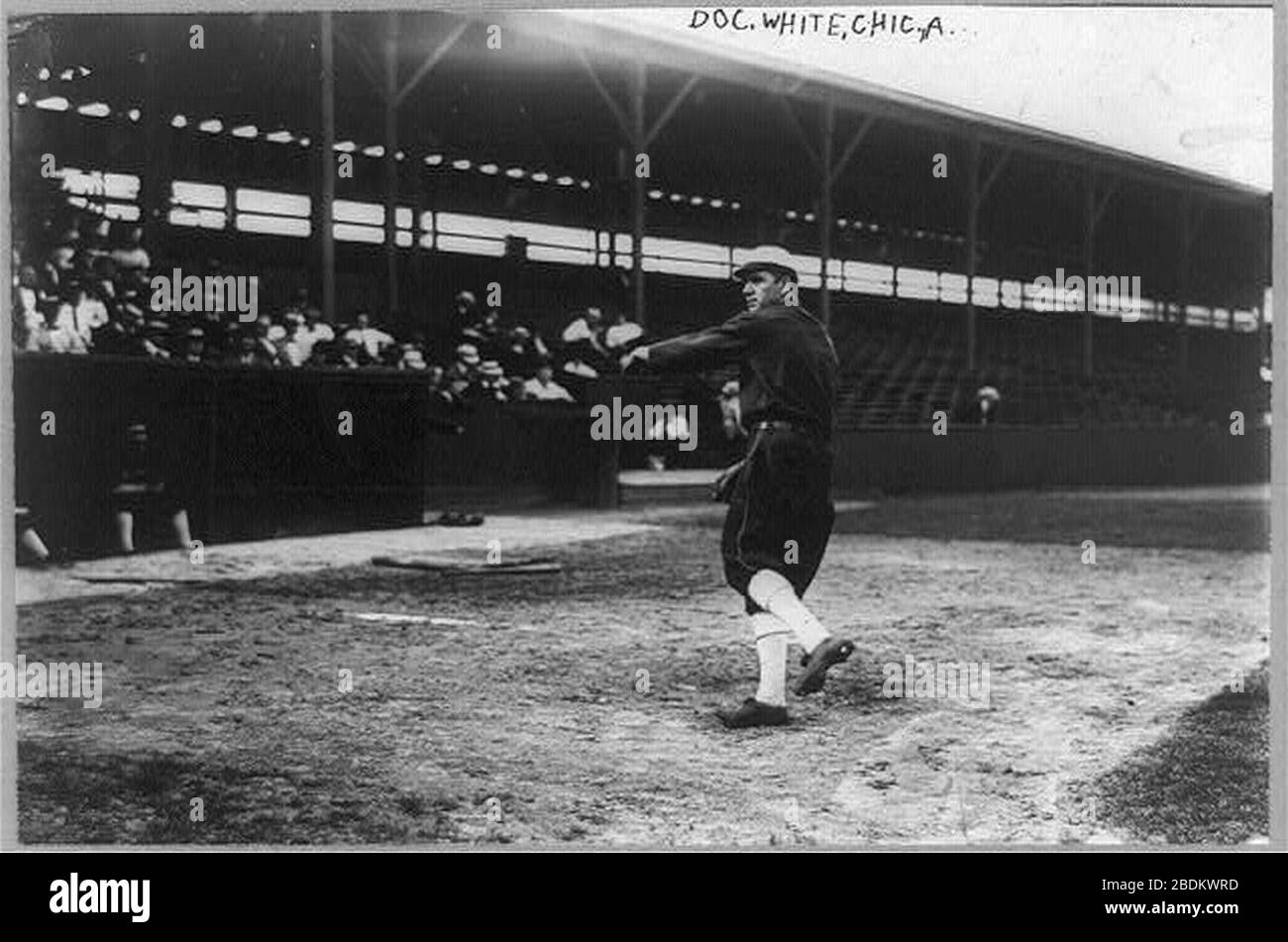 Guy Harris ‘Doc‘ White pitcher for the Chicago American League throwing ...