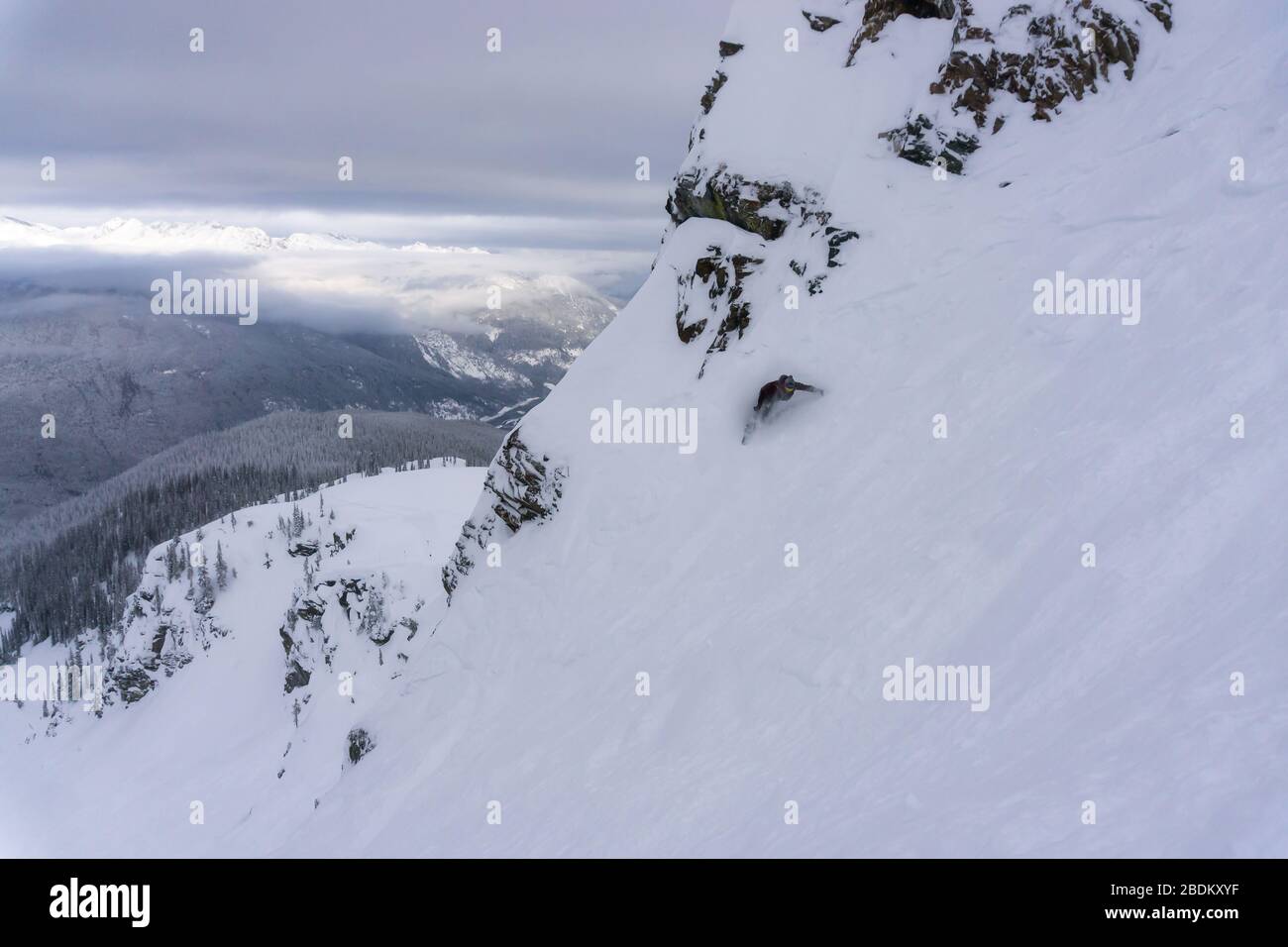 Snowboarding on the steep hi-res stock photography and images - Alamy