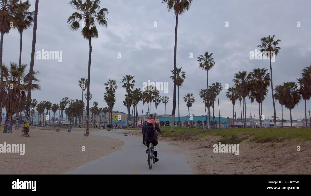 Ocean Front Walk along Venice Beach - LOS ANGELES, USA - APRIL 1, 2019 ...