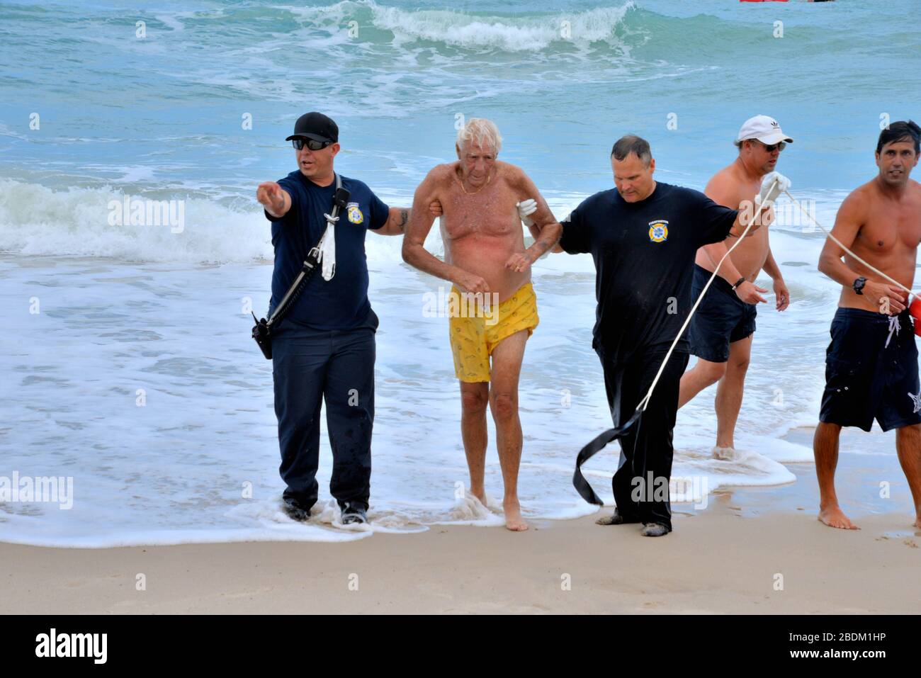 Bcor hi-res stock photography and images - Alamy