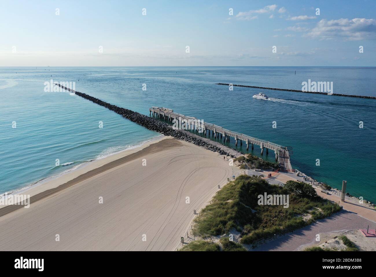 Government Cut in Miami Beach, Florida devoid of boats during ...