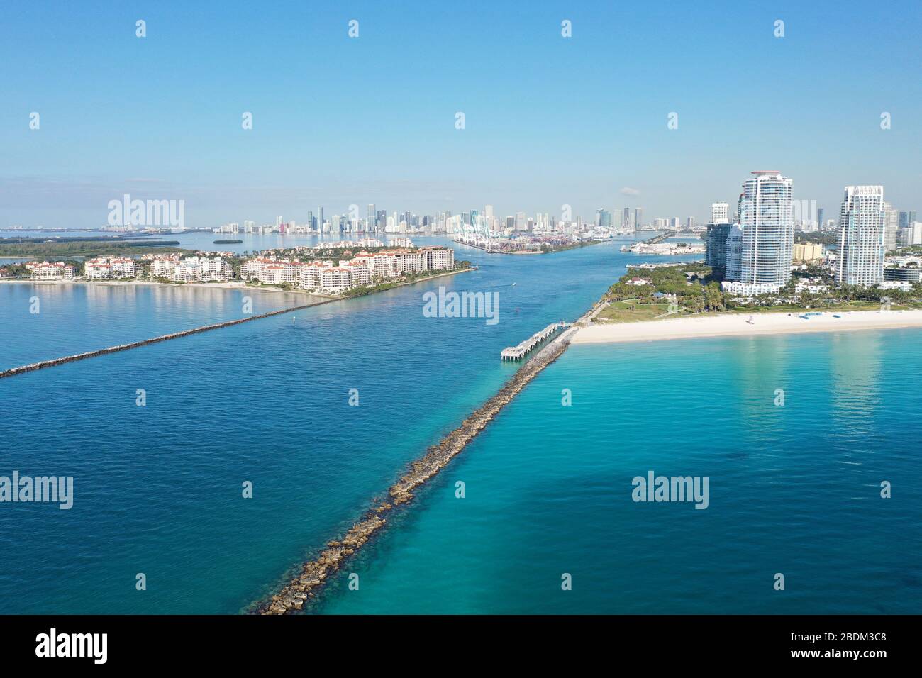 Government Cut, South Beach and Fisher Island on clear sunny morning ...