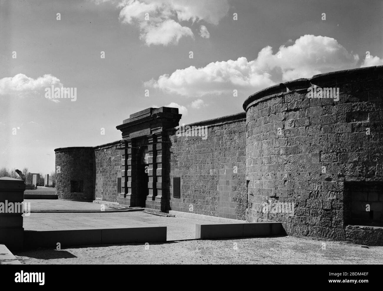 Castle clinton Black and White Stock Photos & Images - Alamy