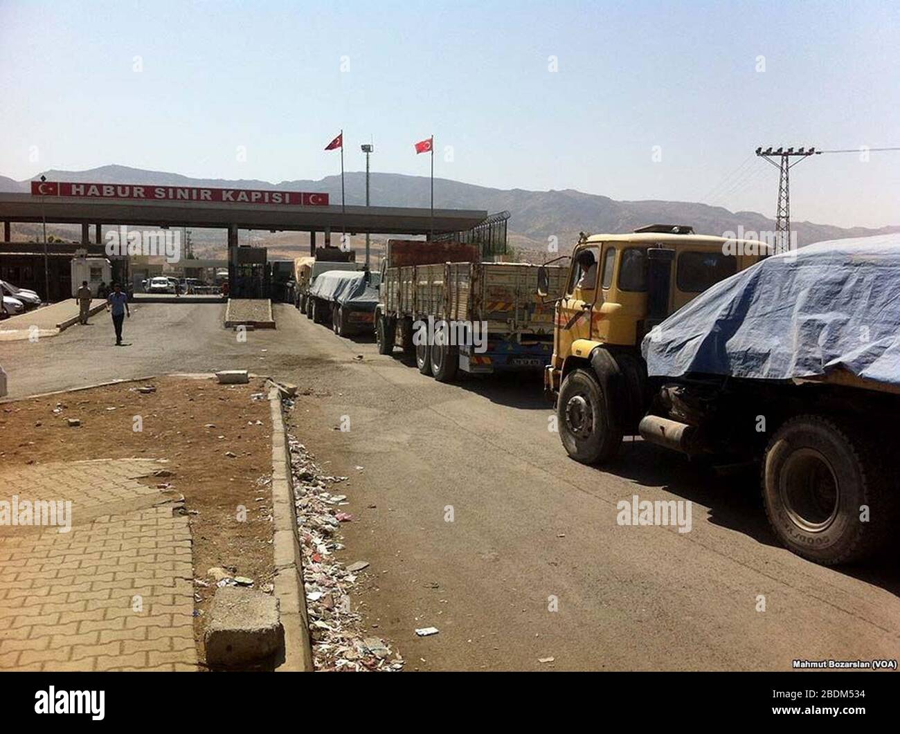 Habur border crossing (Turkey & Iraq Stock Photo - Alamy