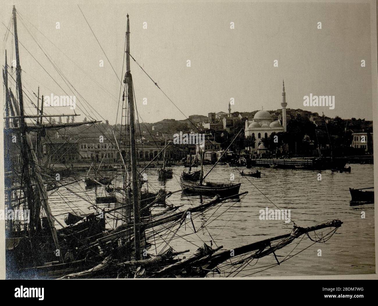 Hafen von Bandirma (Panderma Stock Photo - Alamy