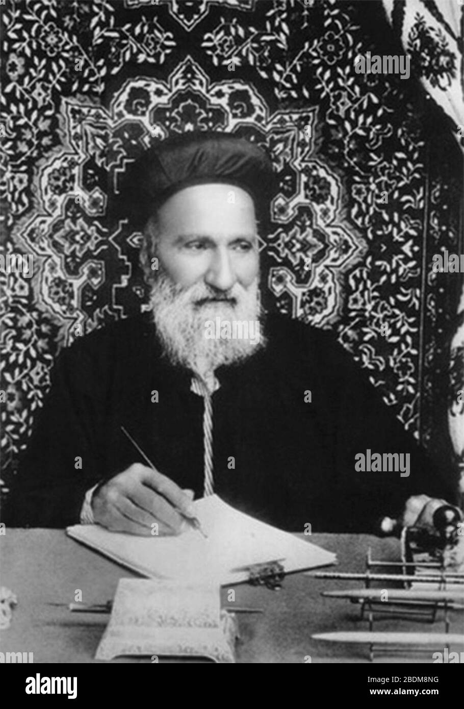 Ezra dangoor hi-res stock photography and images - Alamy