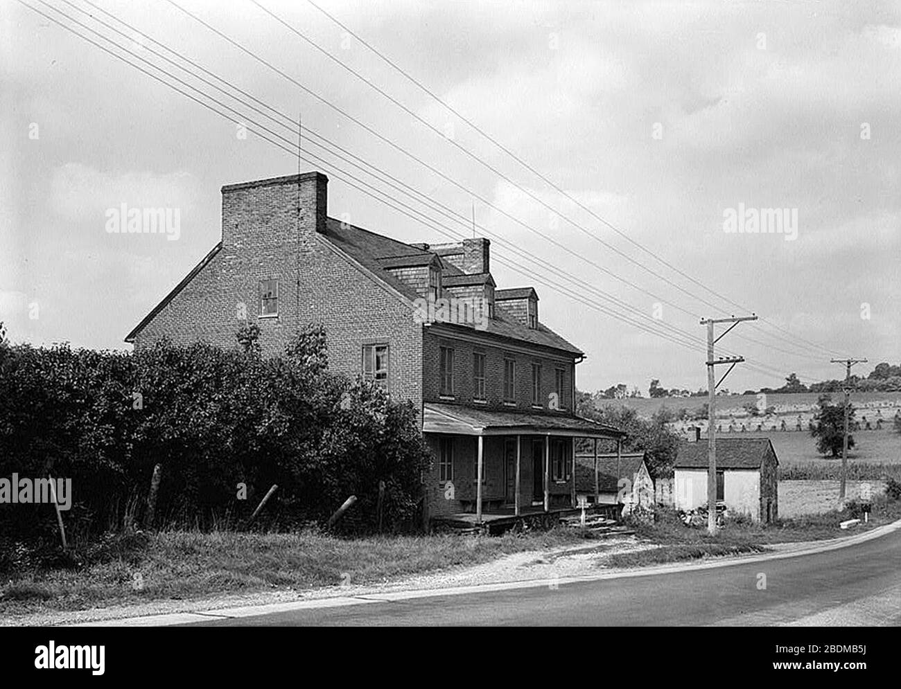 The halfway house hi-res stock photography and images - Alamy