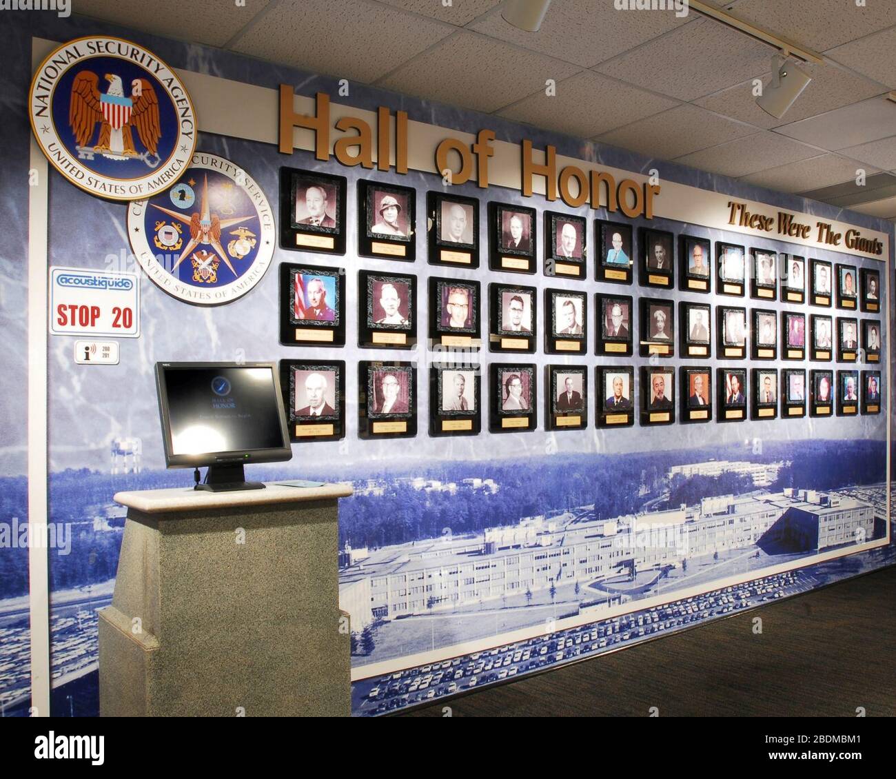 Hall honor hi-res stock photography and images - Alamy