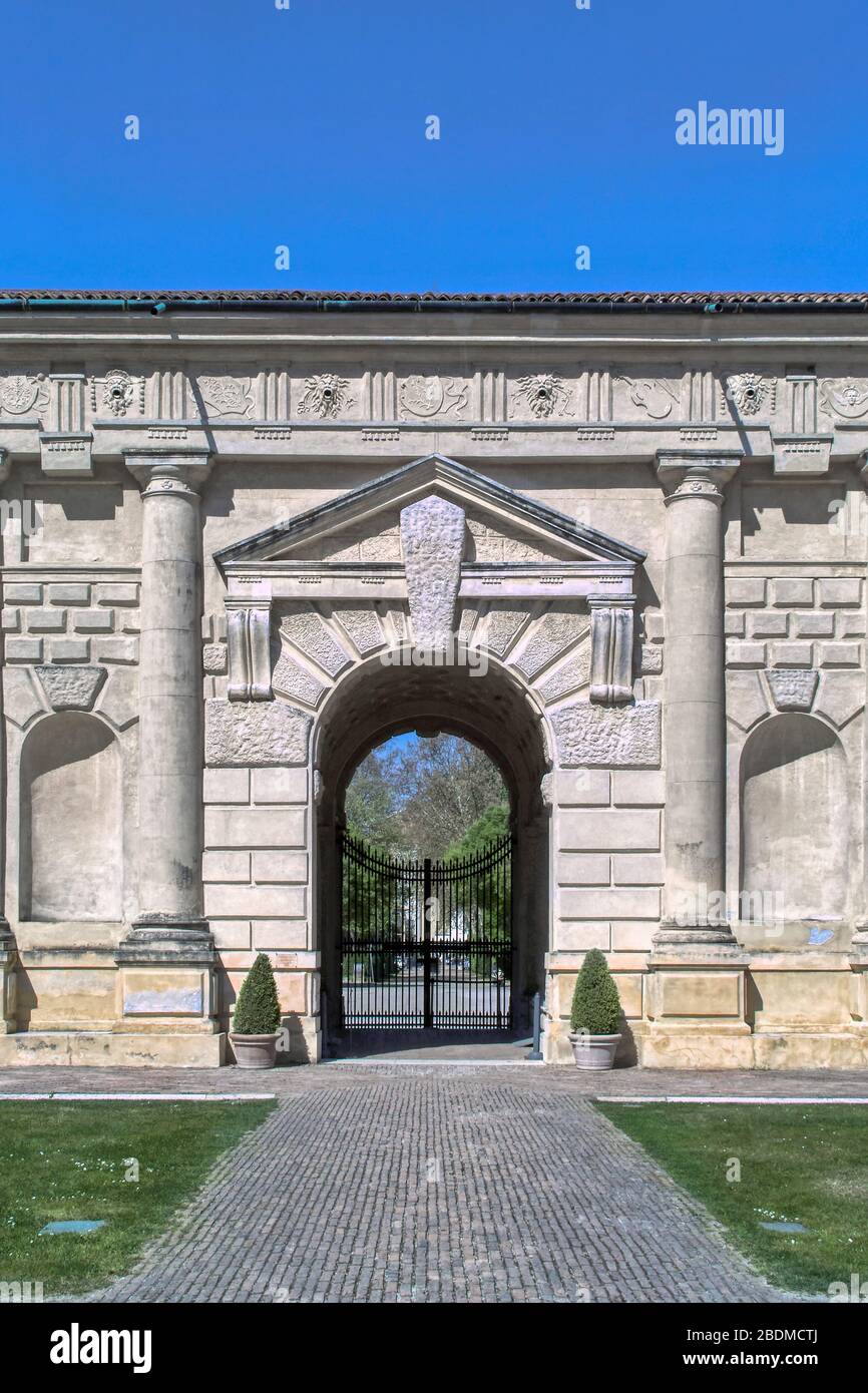 Palazzo te palace hi-res stock photography and images - Alamy