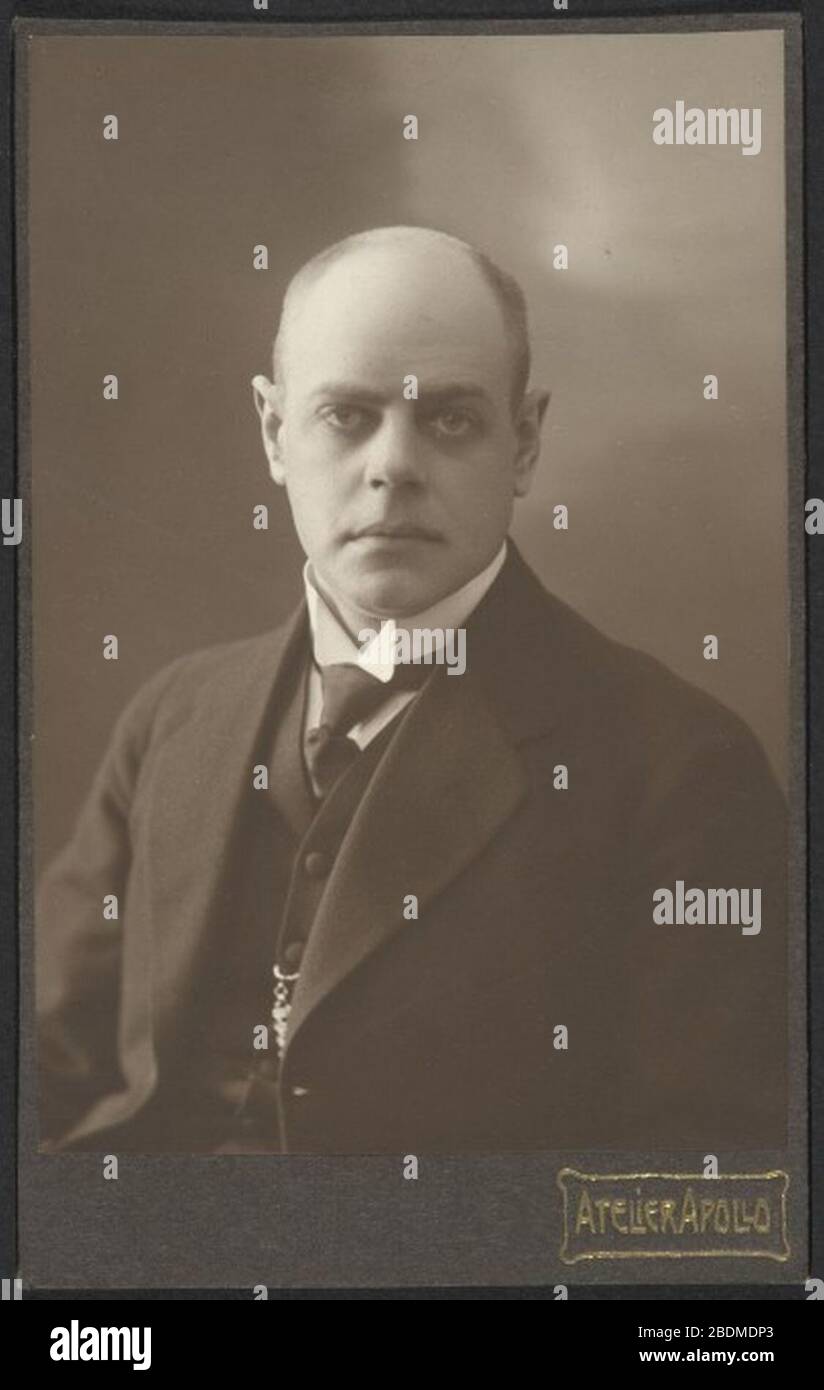 Halvar hi-res stock photography and images - Alamy