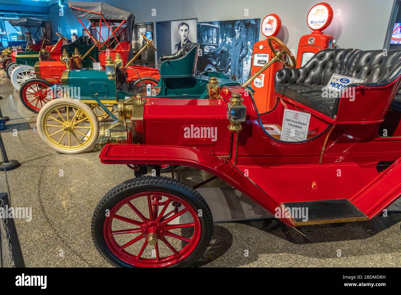 1907 Ford Model S Runabout with other vintage and veteran Fords on ...