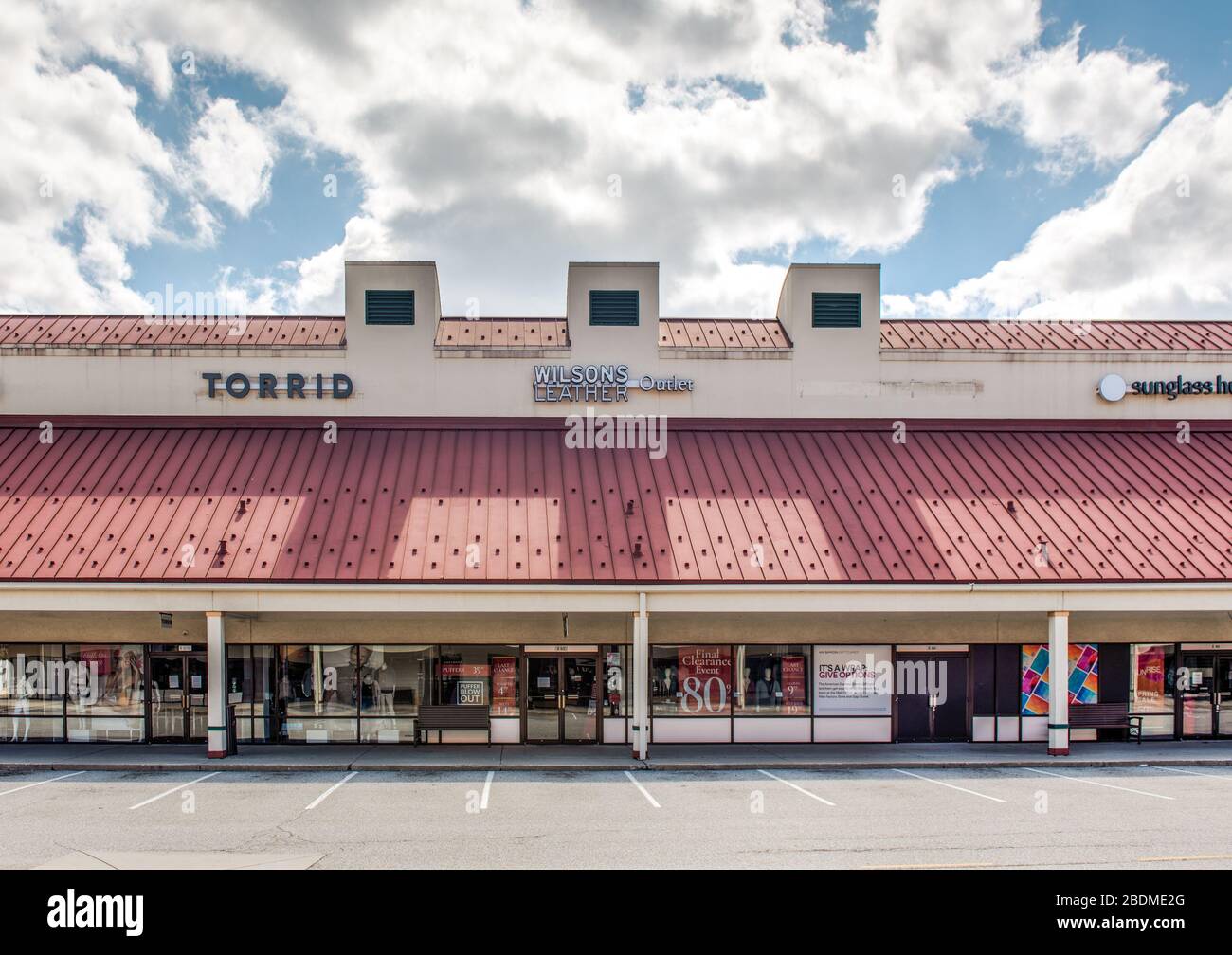 Outlets mall indiana hi-res stock photography and images - Alamy