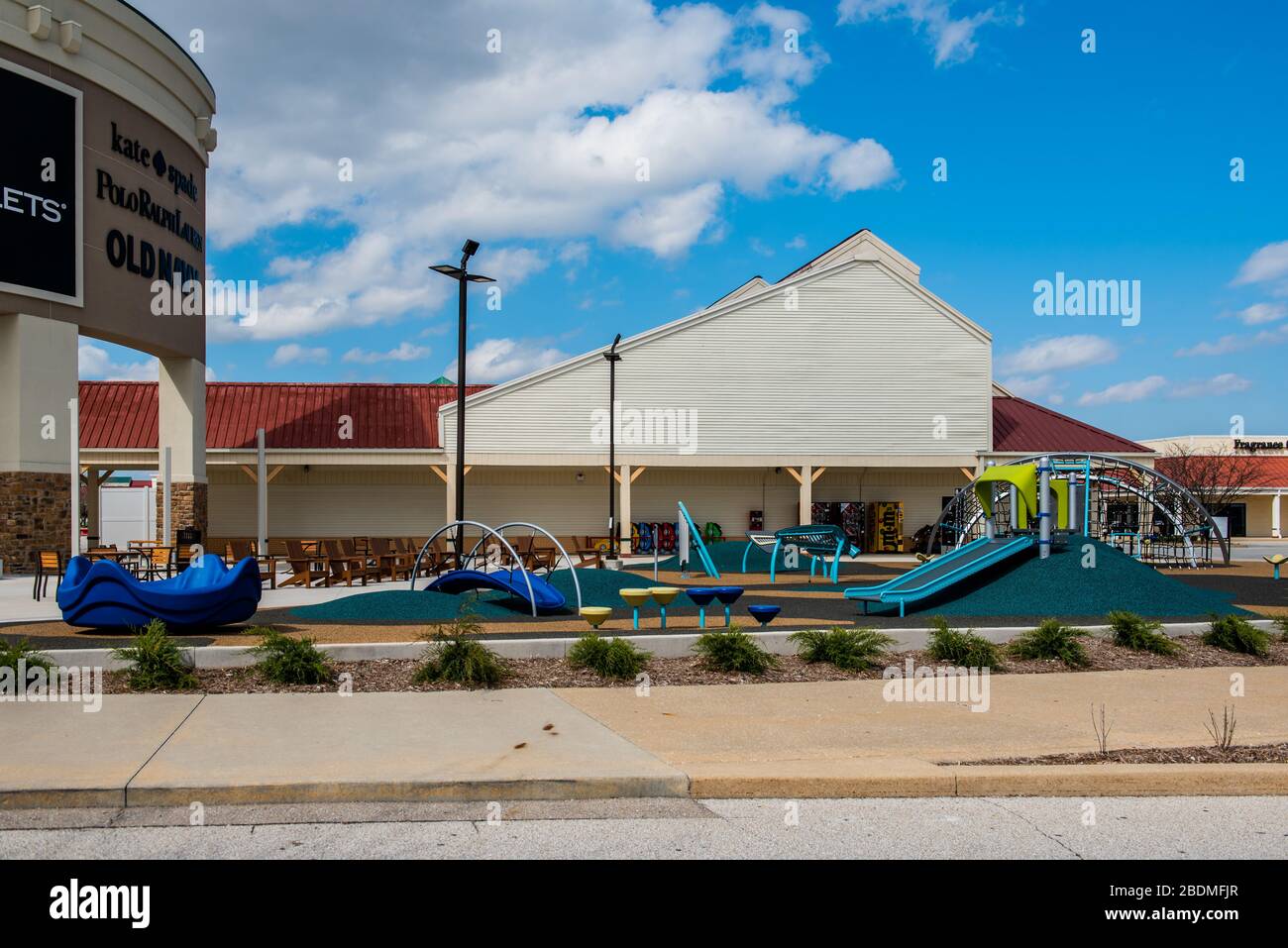 Outlets mall indiana hi-res stock photography and images - Alamy