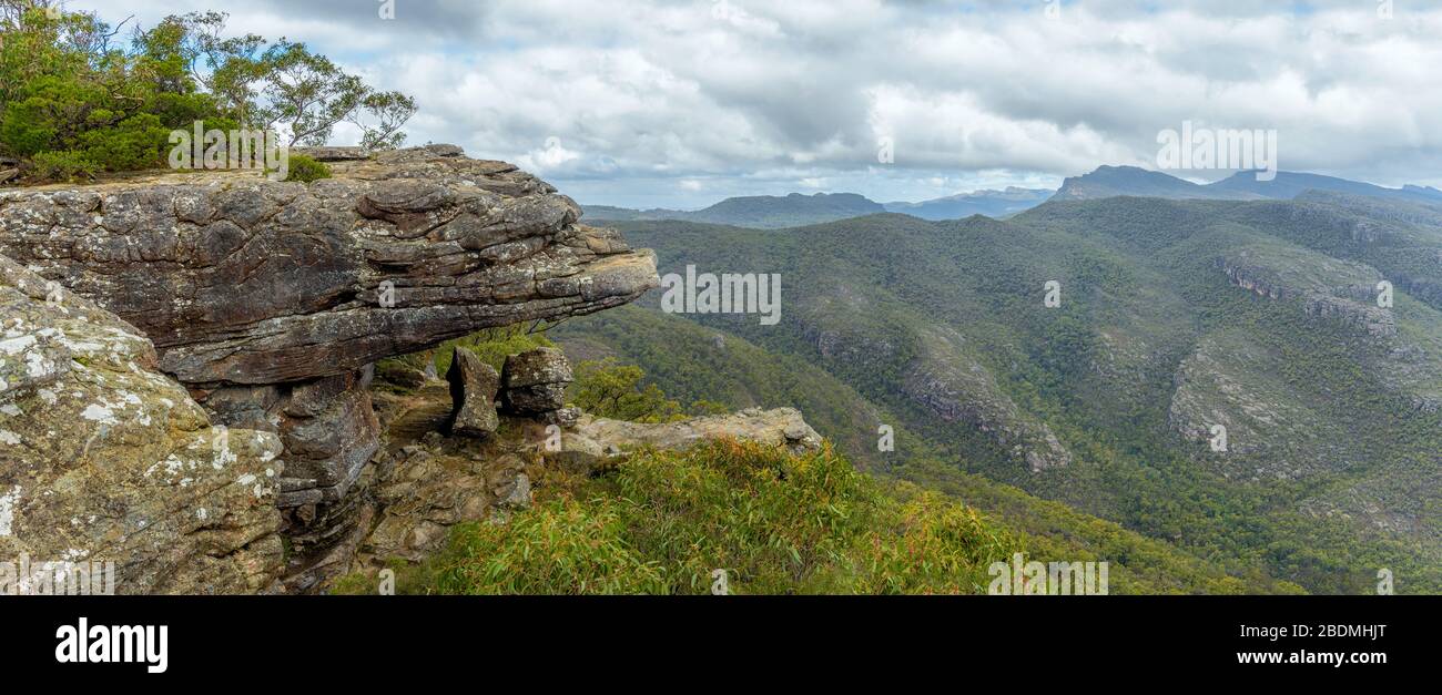 Jaws of death hi-res stock photography and images - Alamy