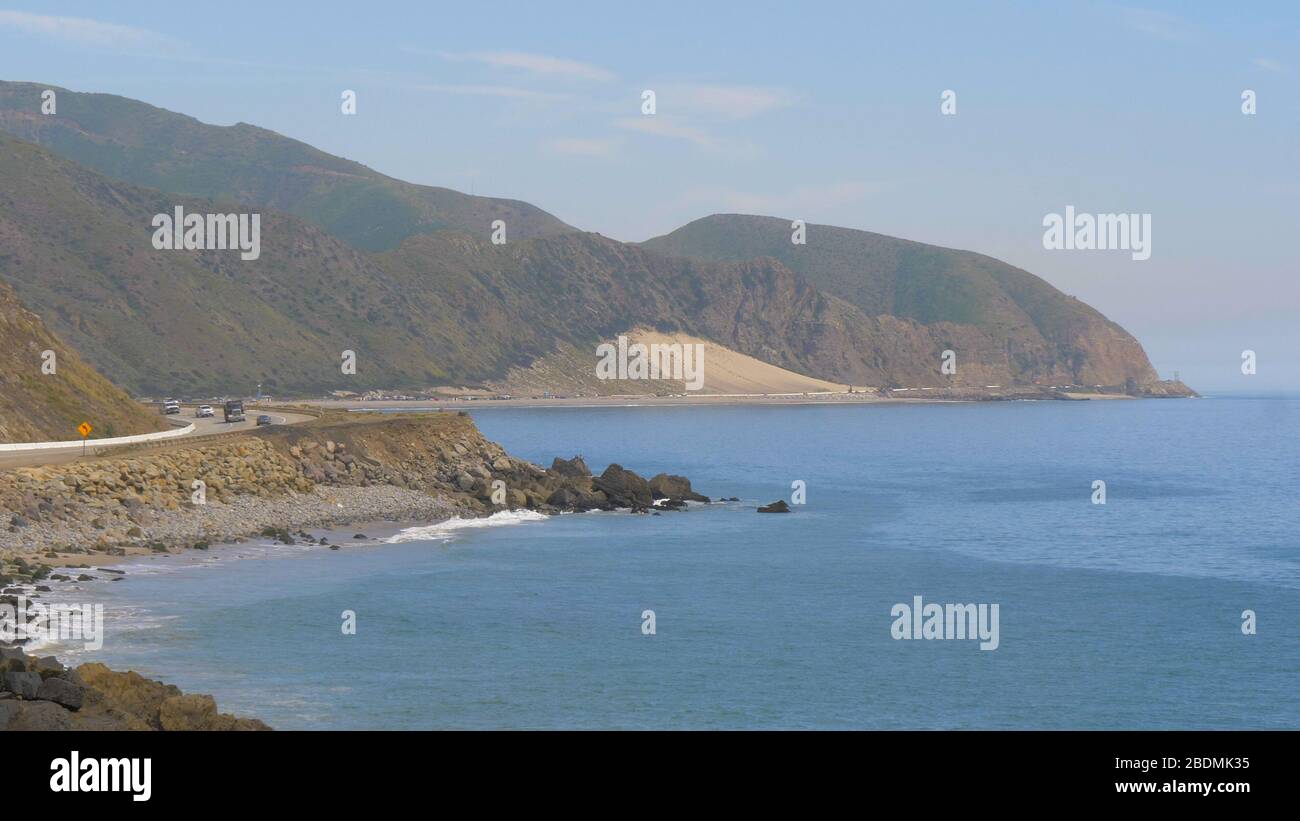 The coastline of Malibu - MALIBU, USA - MARCH 29, 2019 Stock Photo - Alamy