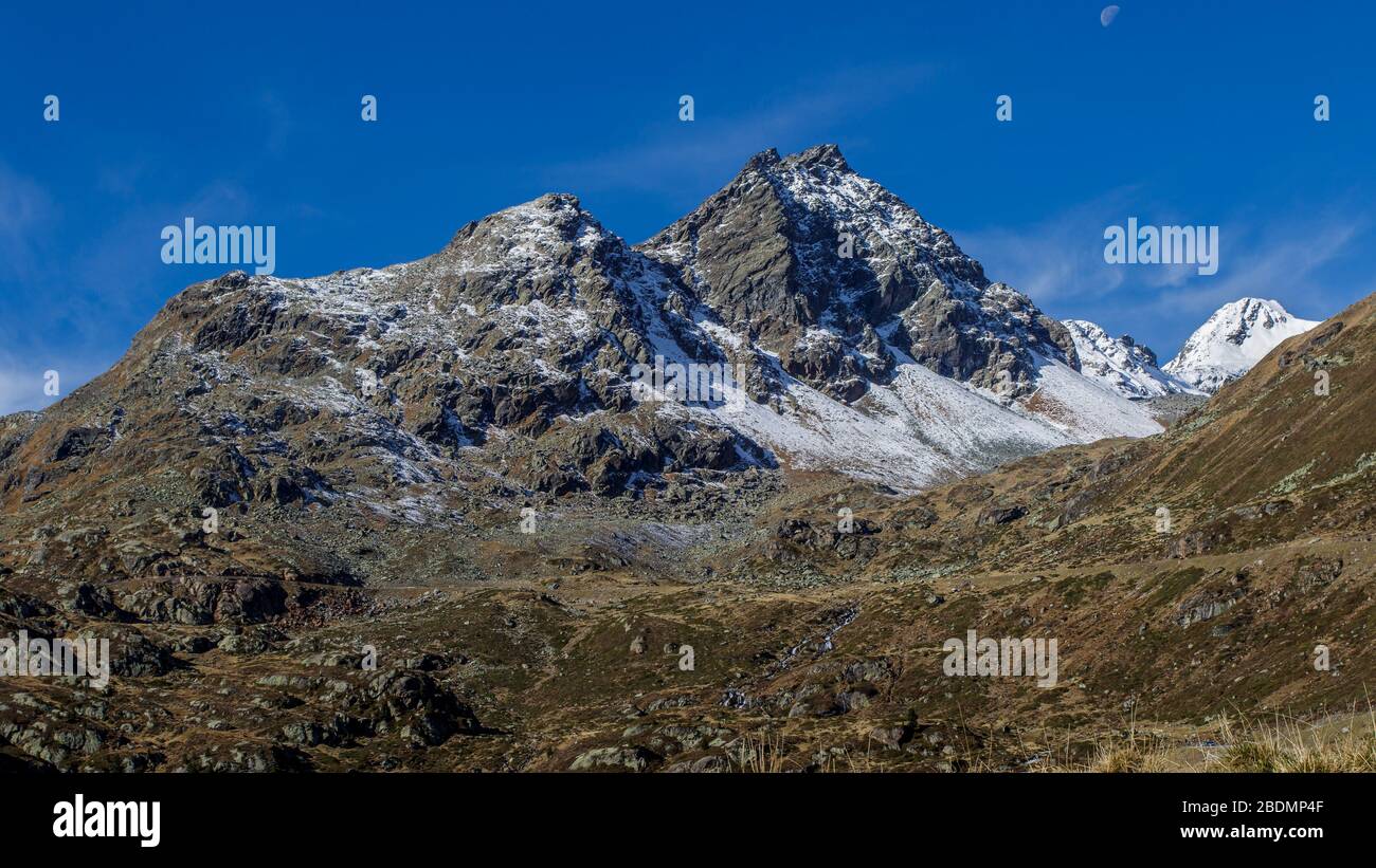 Bergwelt hi-res stock photography and images - Alamy