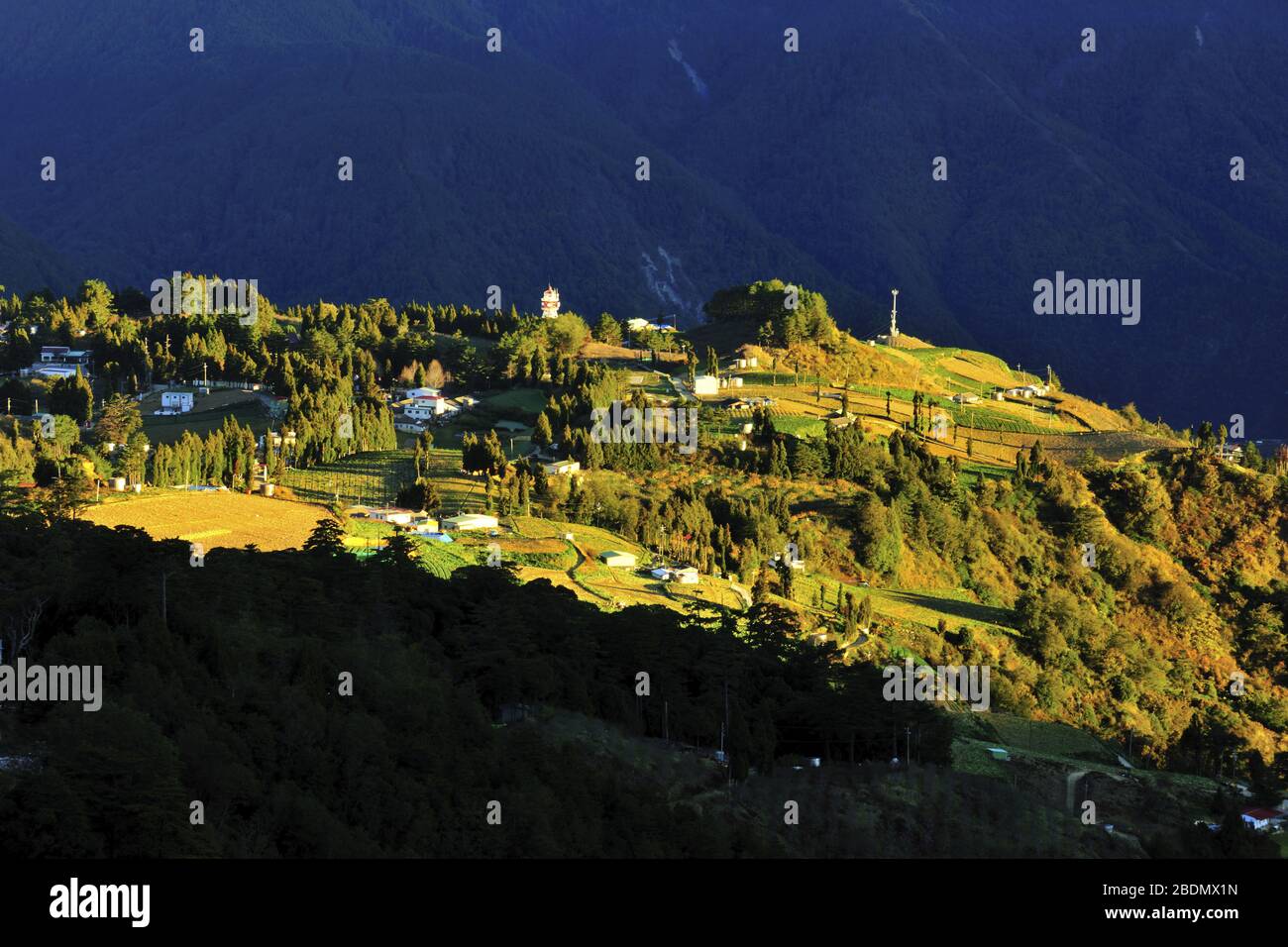Lishan mountain hi-res stock photography and images - Alamy