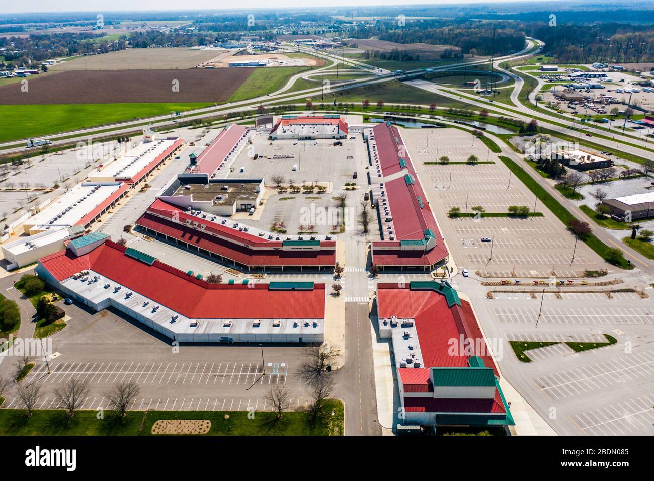The abandoned Indiana Preumium Outlets mall in Edinburgh, Indiana Stock ...