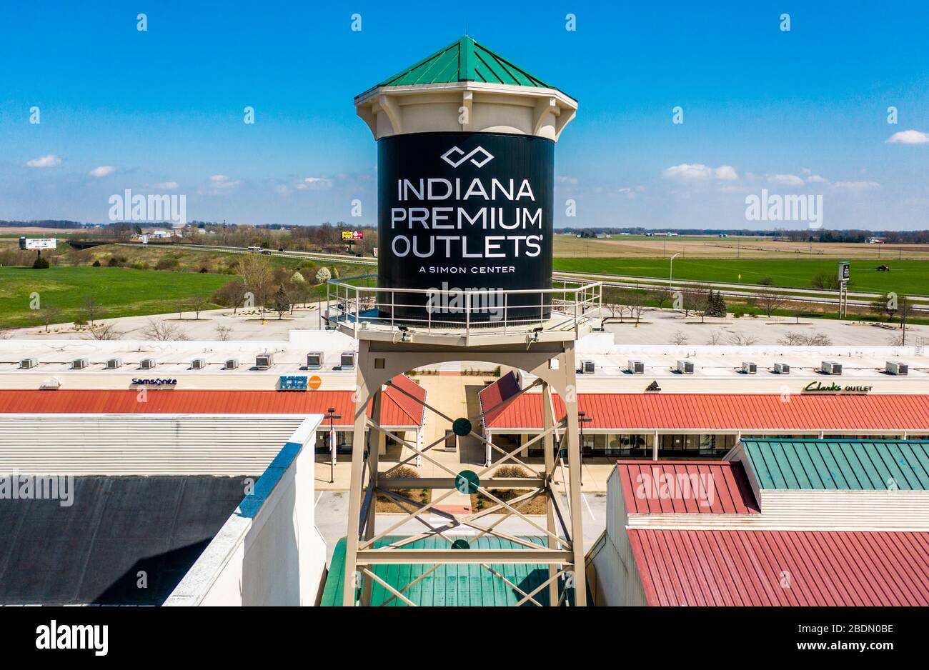 The abandoned Indiana Preumium Outlets mall in Edinburgh, Indiana Stock ...