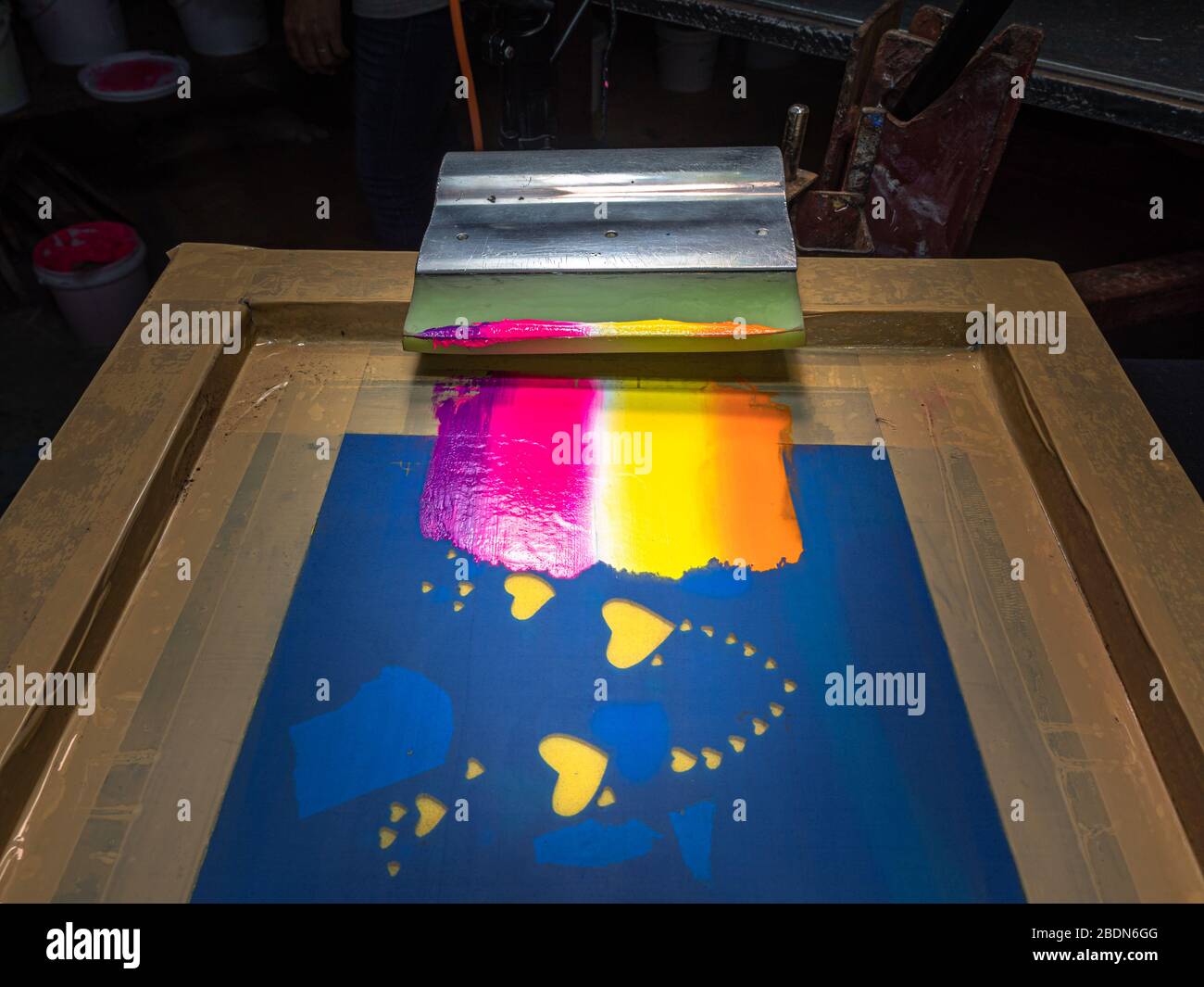 blend colors in sweet tone color of screen printing ink for print tee ...