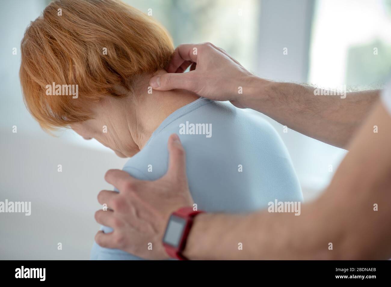 Female neck muscles hi-res stock photography and images - Alamy