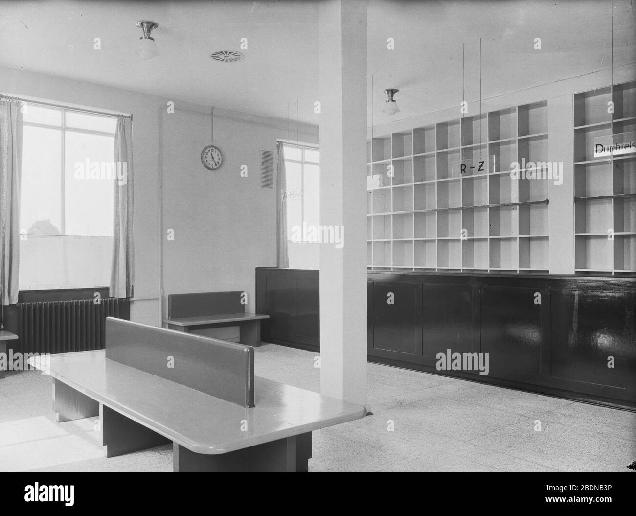 Arbeitsamt Black and White Stock Photos & Images - Alamy