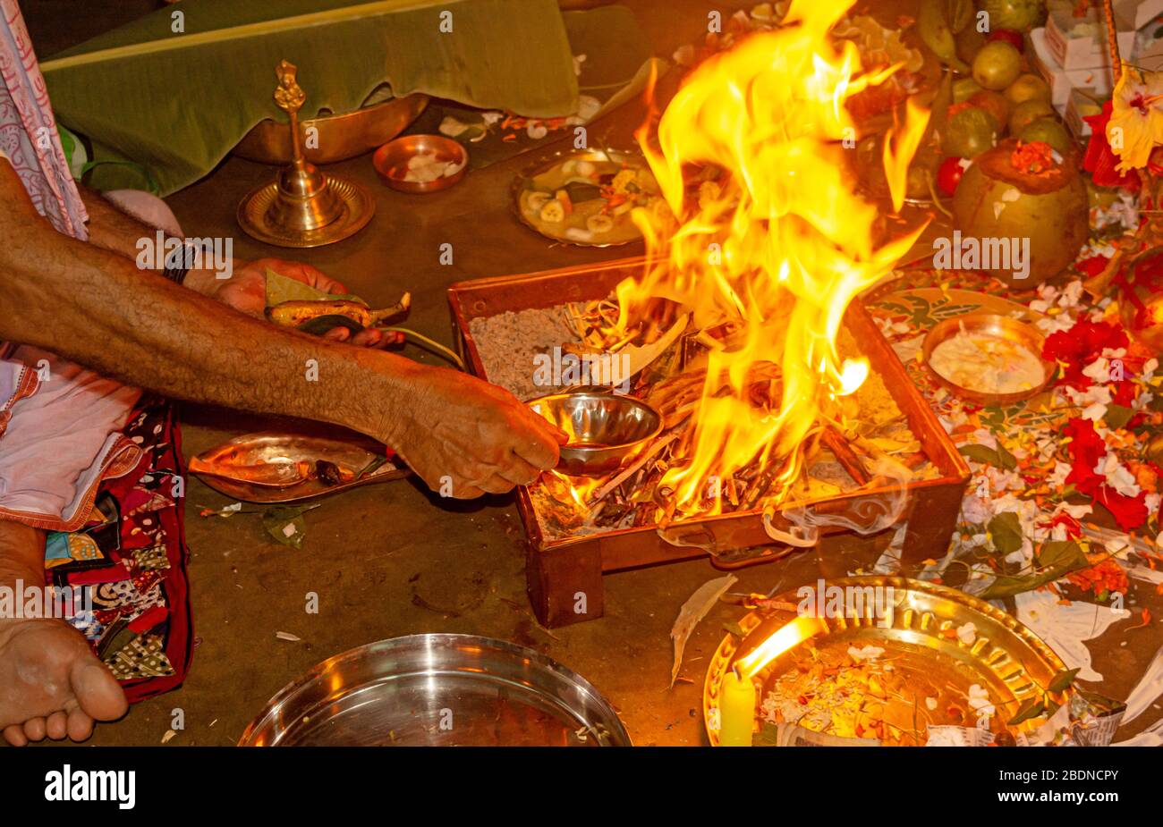 Diwali Pooja Hindu Ritual High Resolution Stock Photography and Images ...