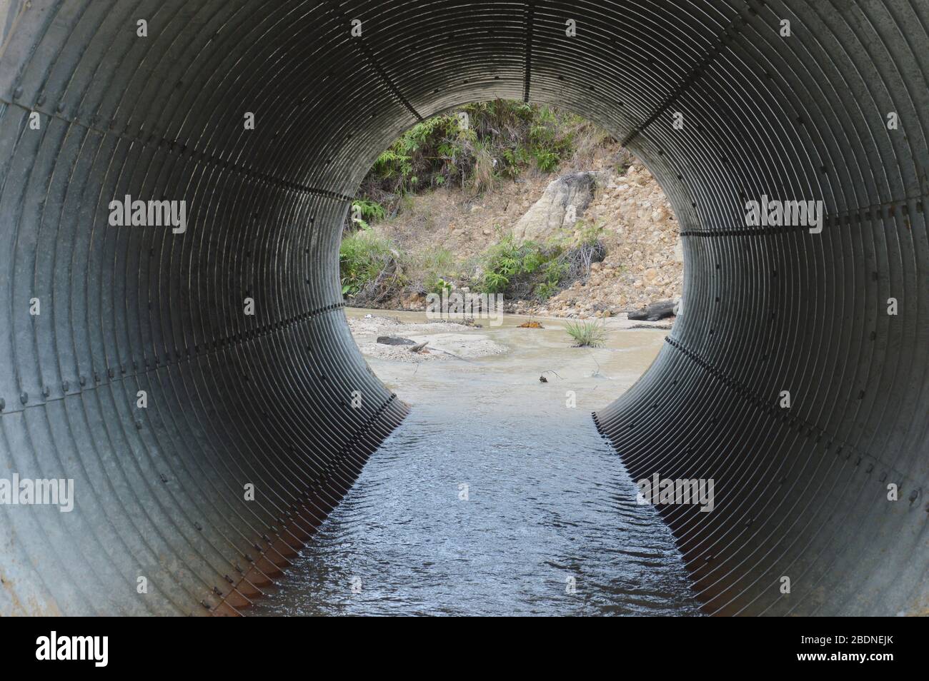 Social tunnel environment hi-res stock photography and images - Alamy