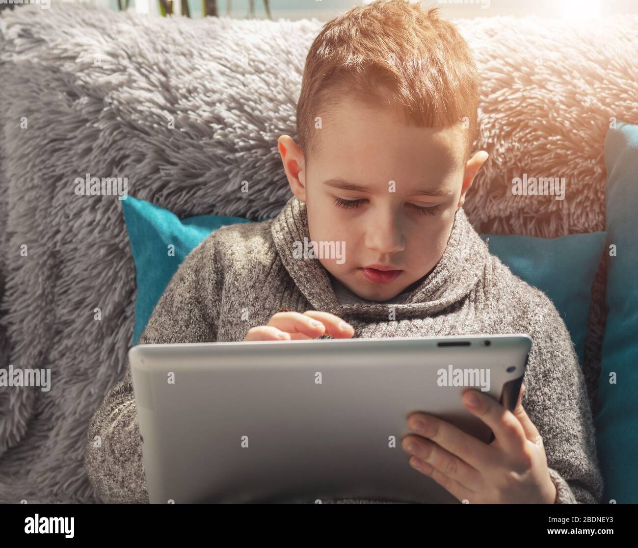 Boy toddler using the internet hi-res stock photography and images - Alamy