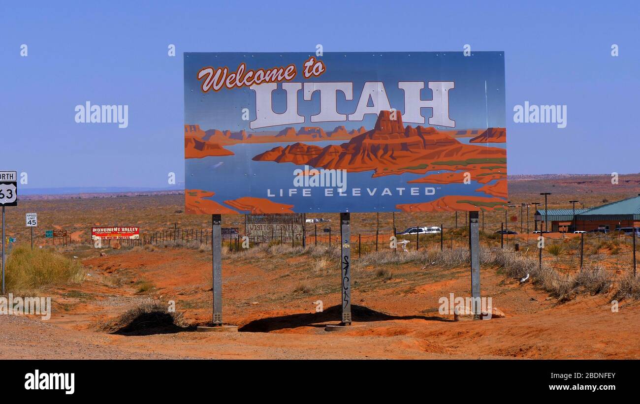 Welcome utah sign monument valley hi-res stock photography and images ...