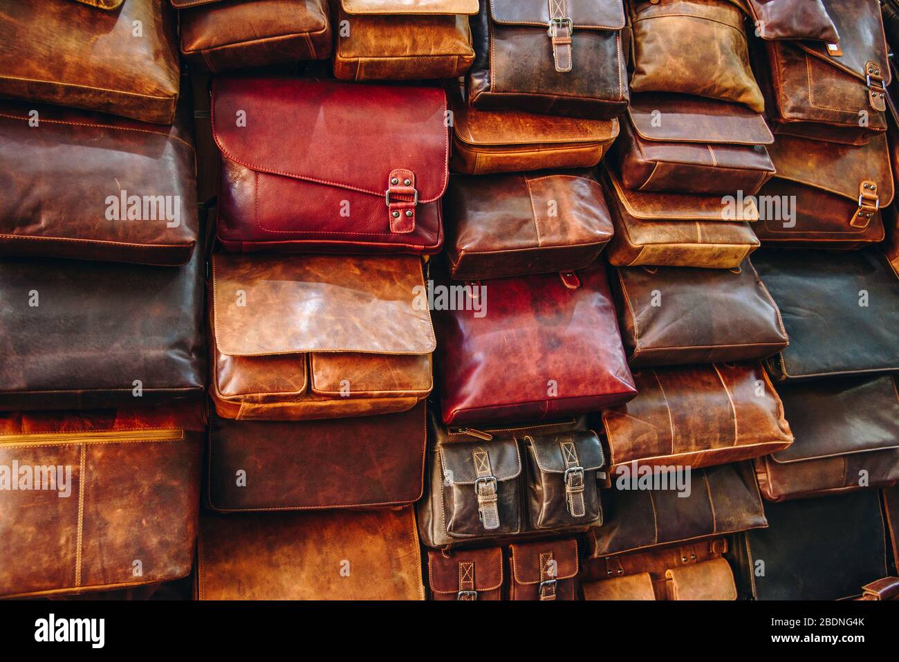 Variety of leather bags in a shop Stock Photo - Alamy