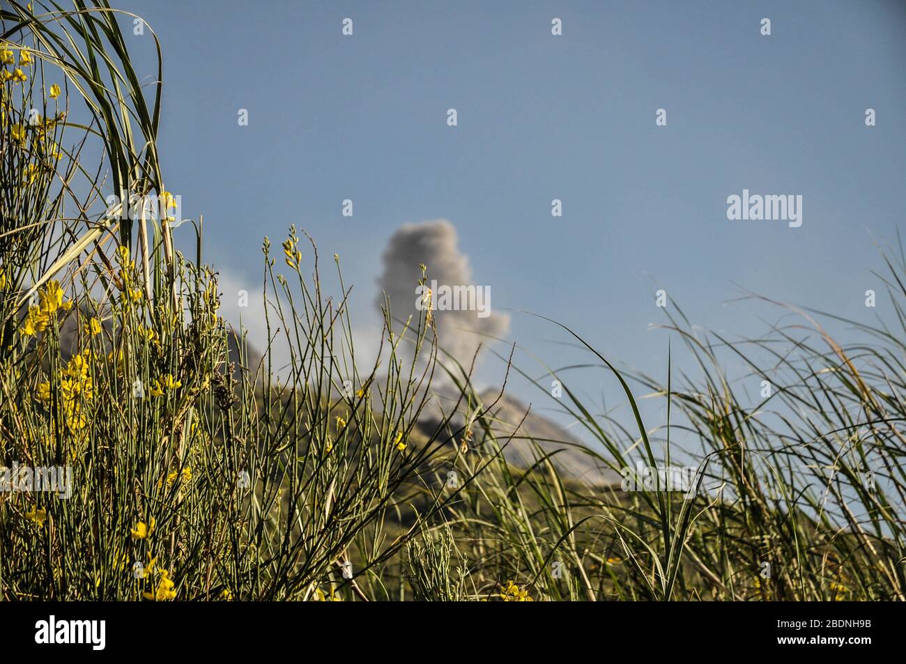 Stromboli volcano wonderful island eruption at night Stock Photo - Alamy