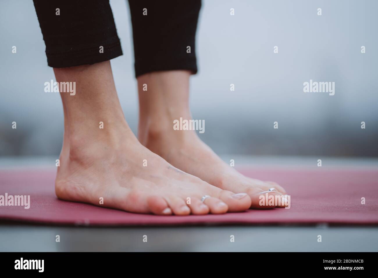 Ten toes hi-res stock photography and images - Alamy
