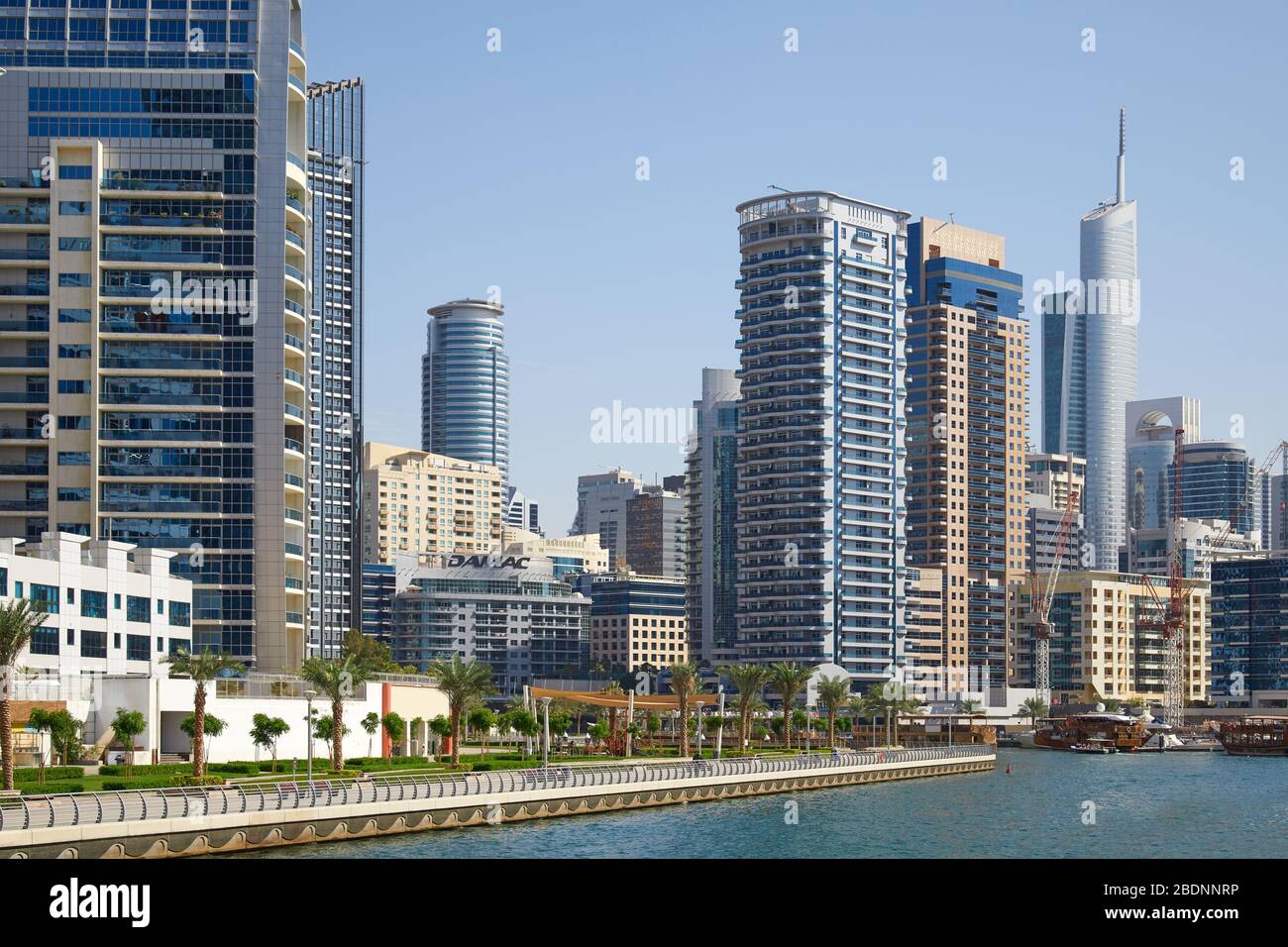 DUBAI, UNITED ARAB EMIRATES - NOVEMBER 23, 2019: Dubai Marina ...