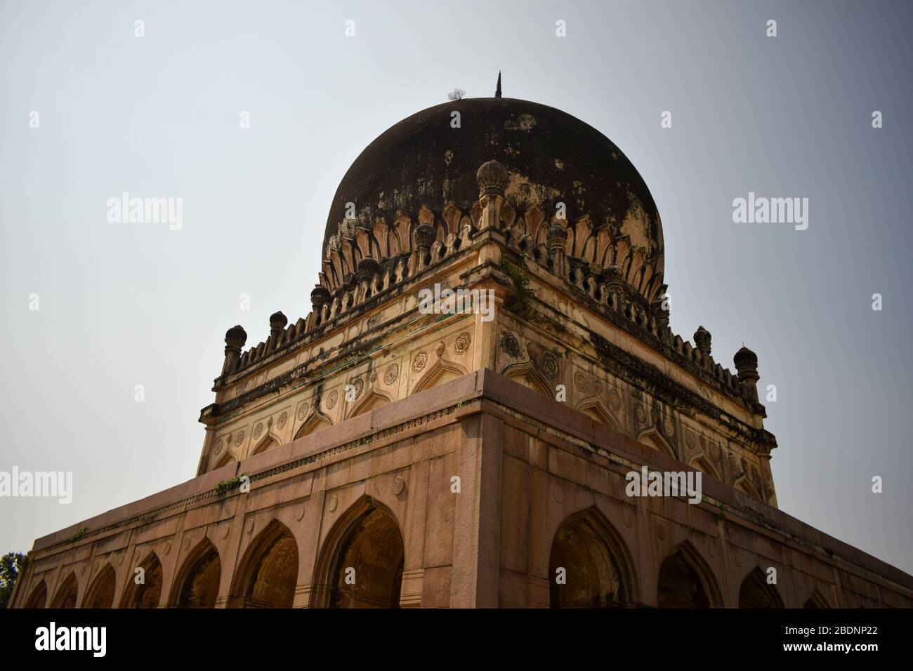 Sultan Quli Qutb Mulk's tomb was built in 1543. Seven Tombs Stock ...
