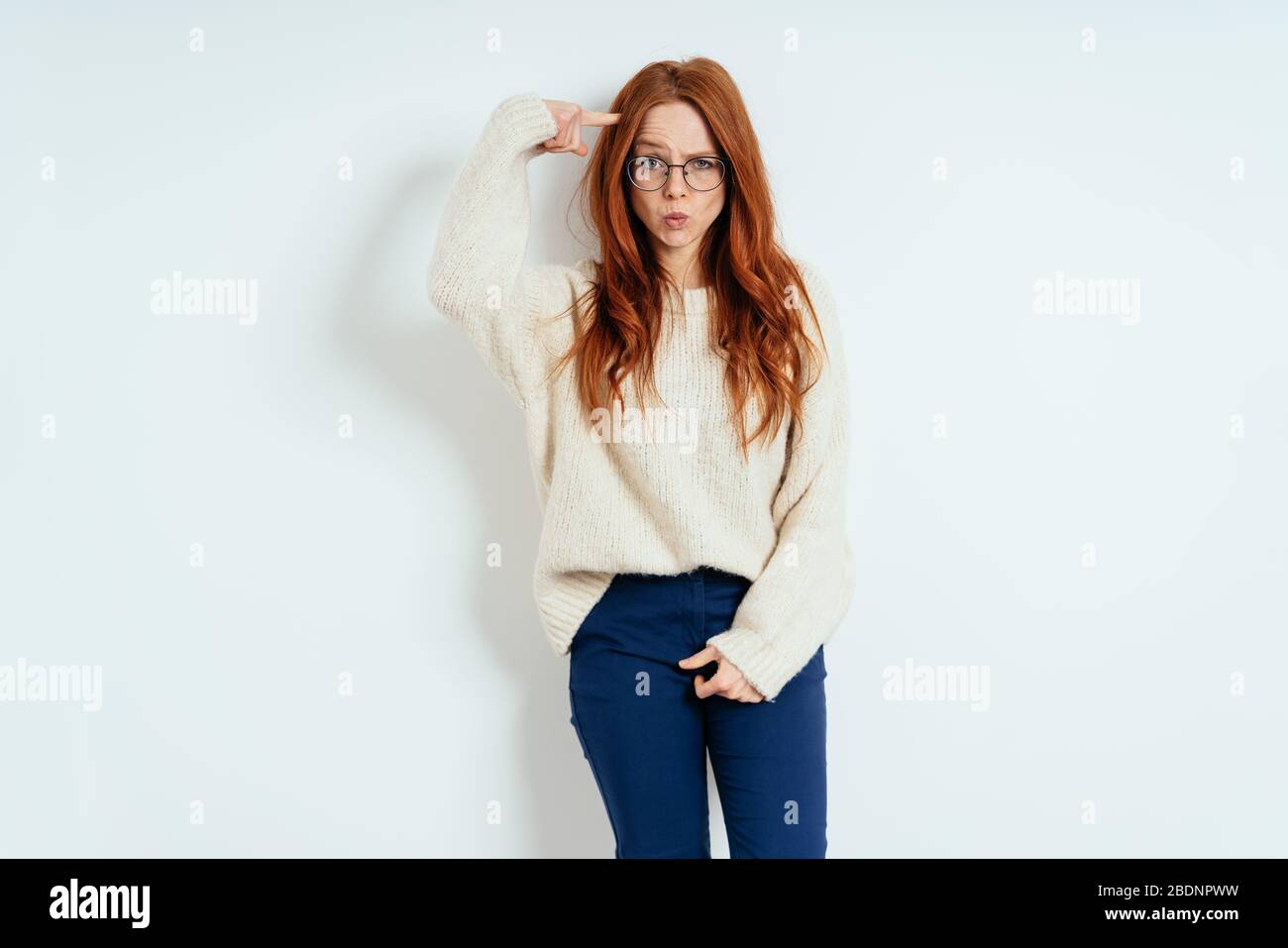 Forgetful face expression hi-res stock photography and images - Alamy