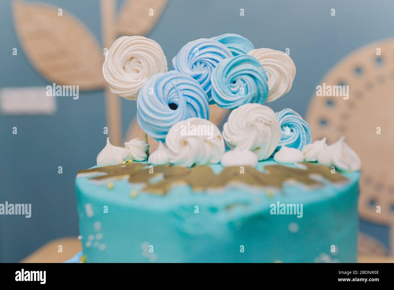 Birthday tower pink cake hi-res stock photography and images - Alamy