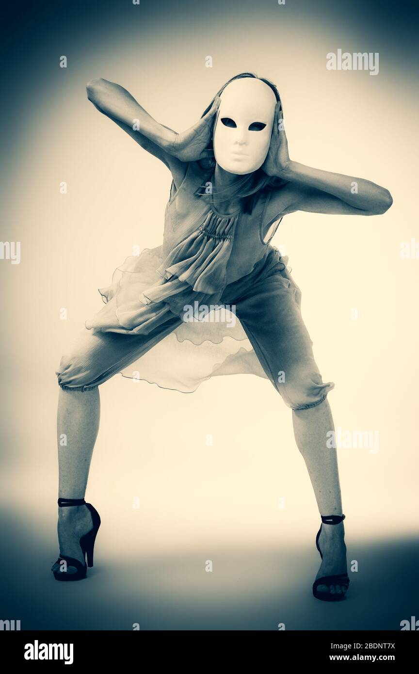 Model posing in plain venetian carnival mask Stock Photo - Alamy