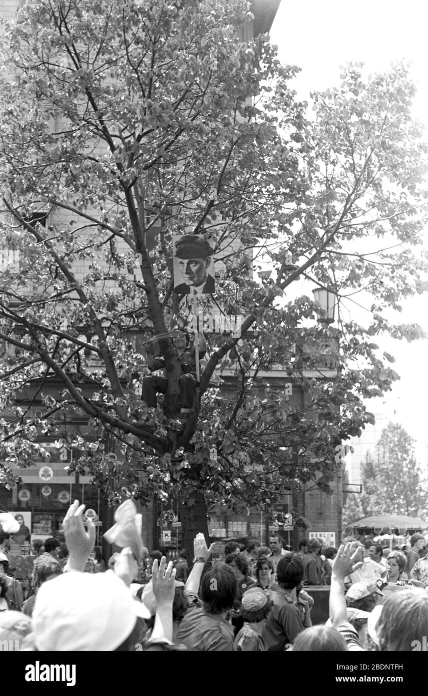 Pentecost tree Black and White Stock Photos & Images - Alamy