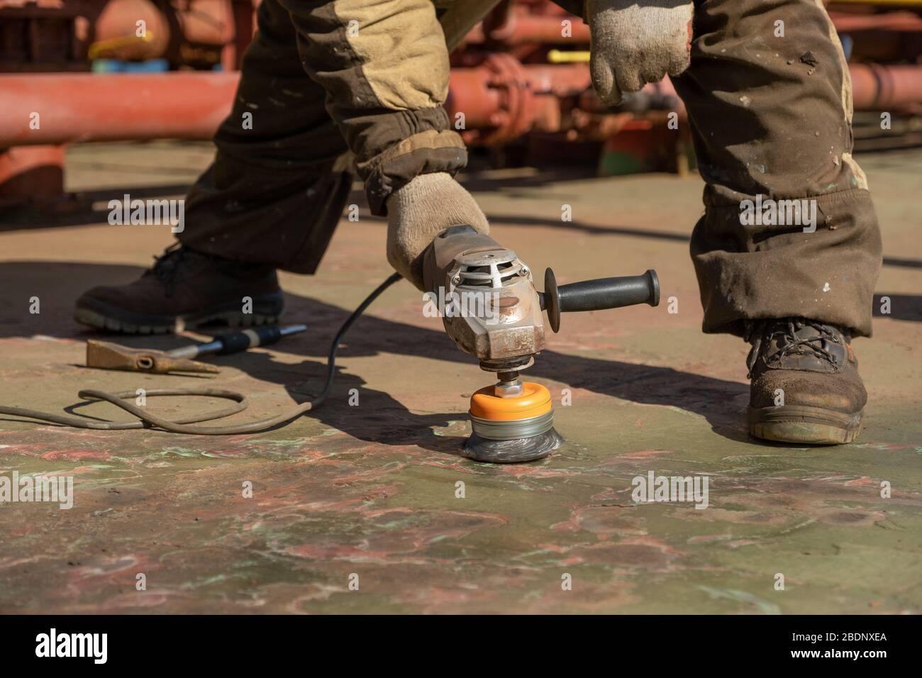 Dirty overalls hi-res stock photography and images - Alamy