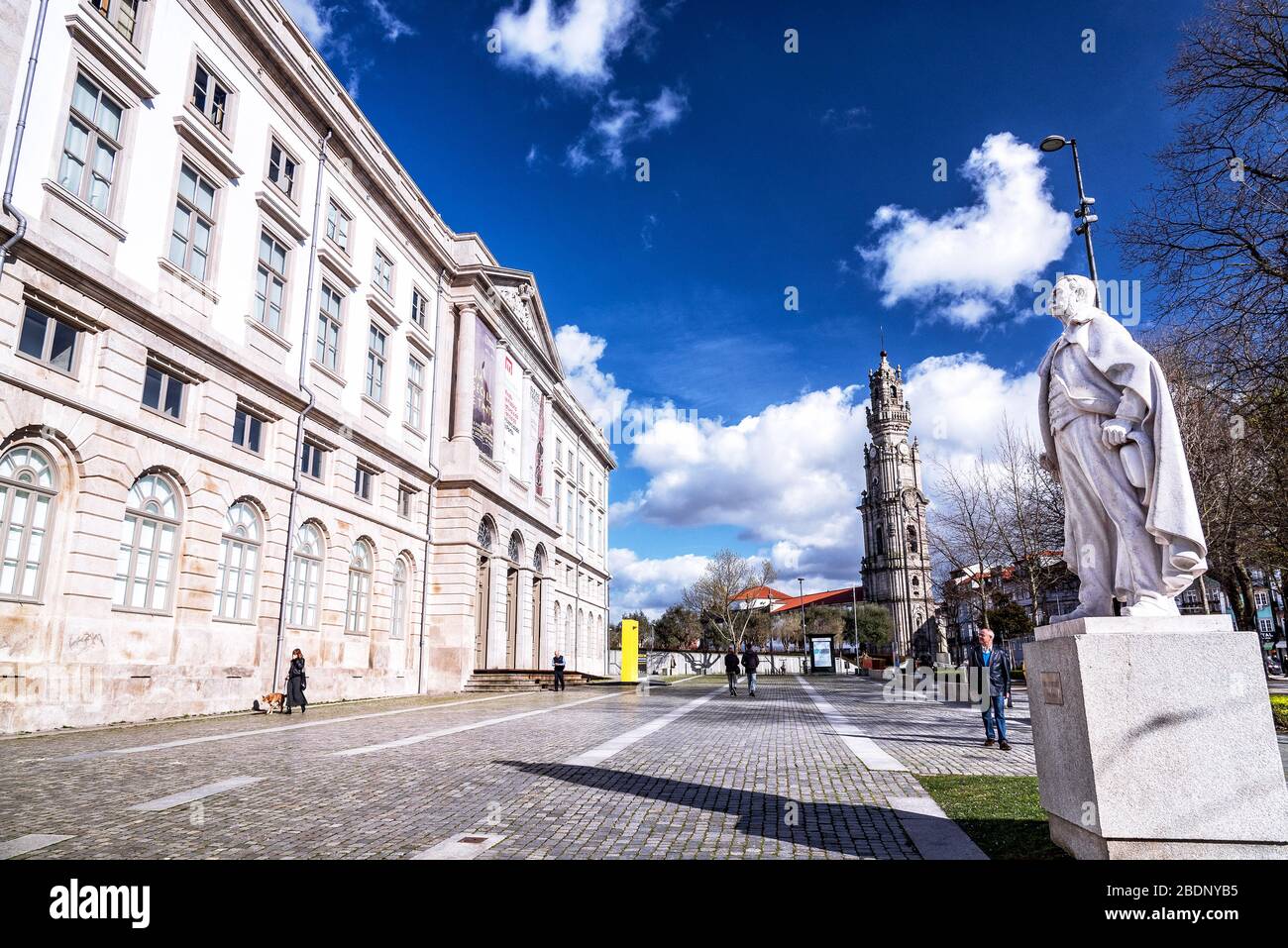 Universidade Do Porto High Resolution Stock Photography and Images - Alamy