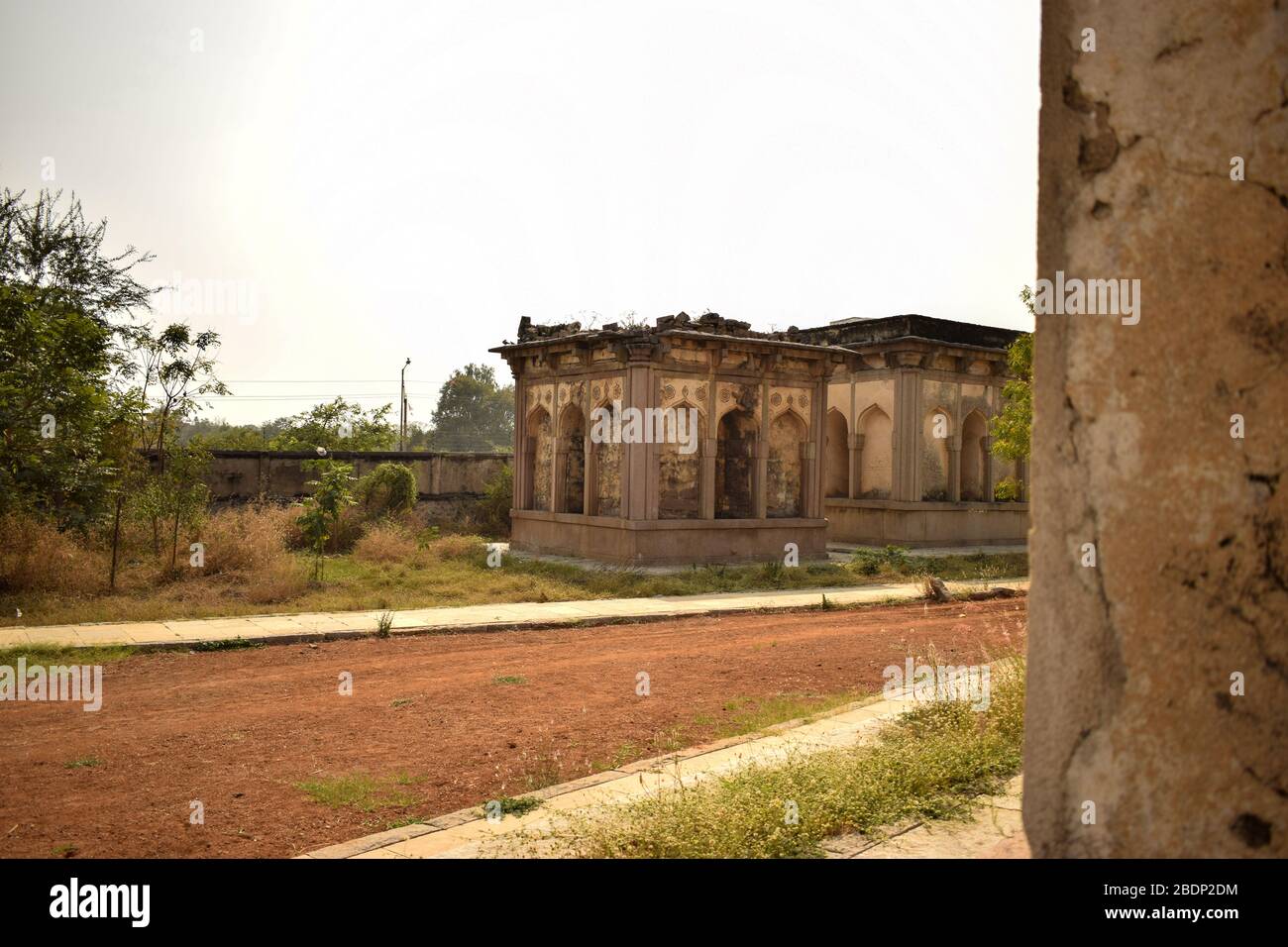 Sultan Quli Qutb Mulk's tomb was built in 1543. Seven Tombs Stock ...