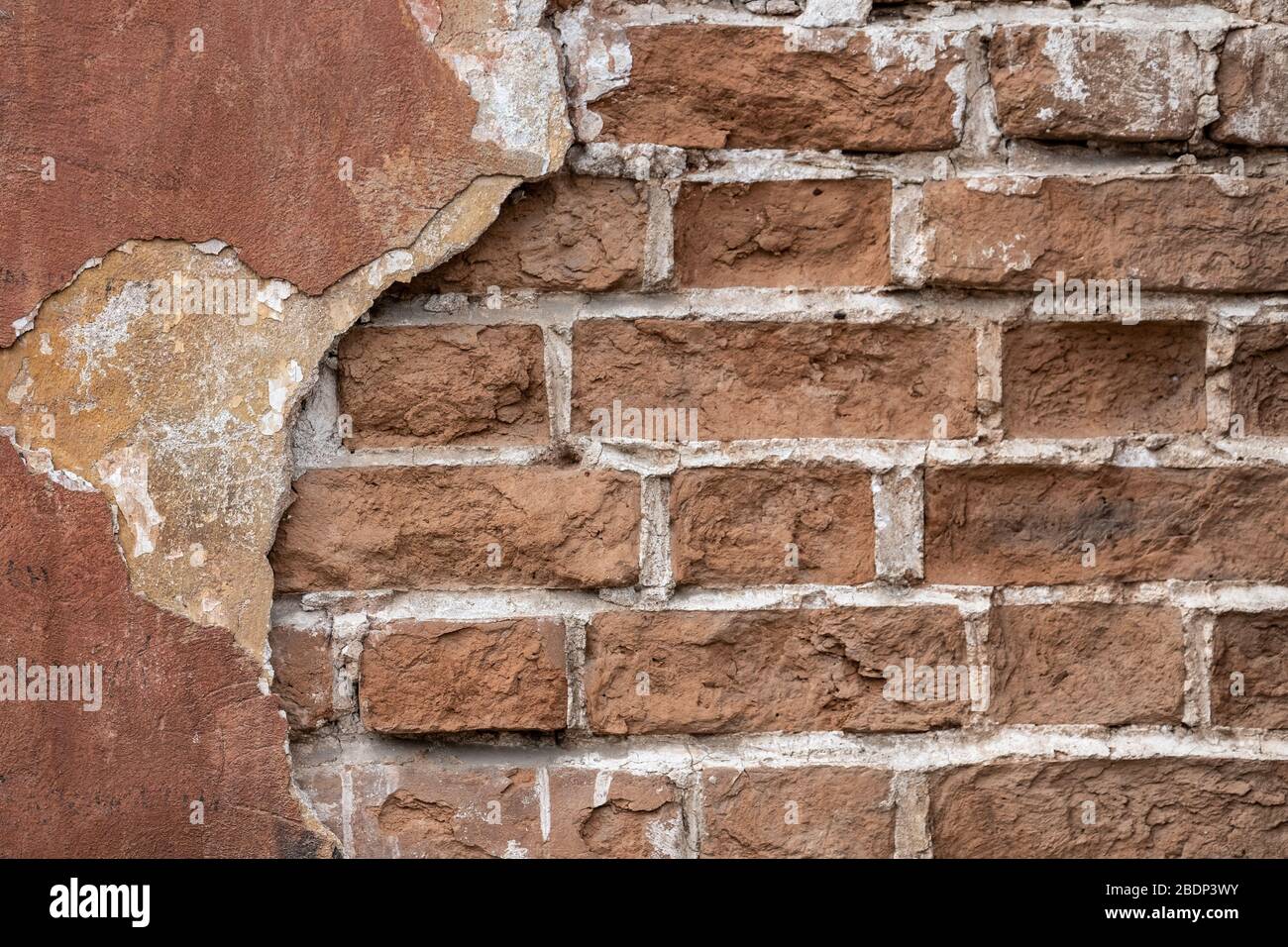Stone falling net hi-res stock photography and images - Alamy